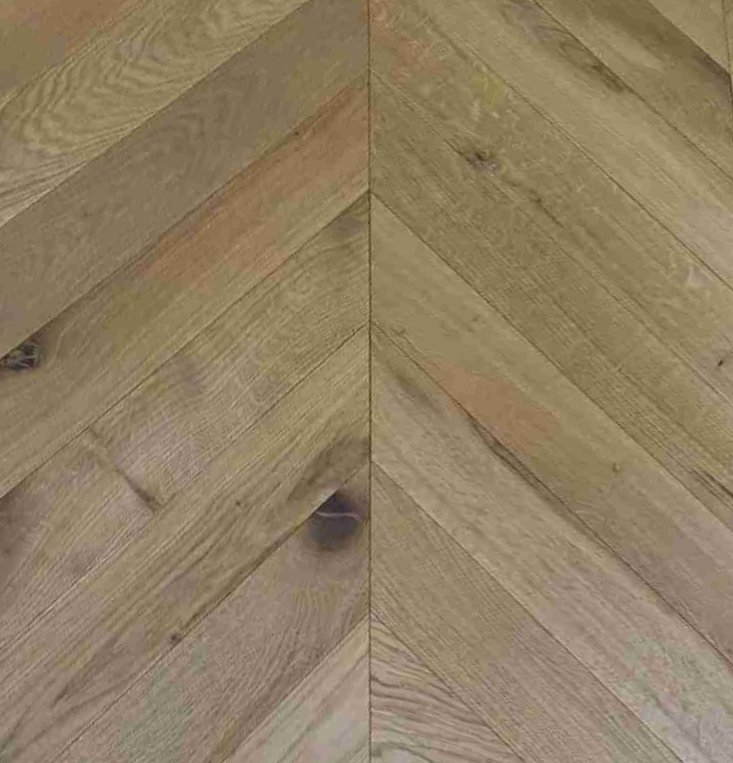 Chevron Natural Oak Matt Lacquered Flooring 90 x 3/14 x 510mm