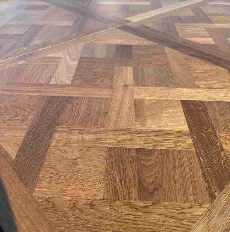 Versailles Windsor Aged Oak Brushed and Oiled Panels