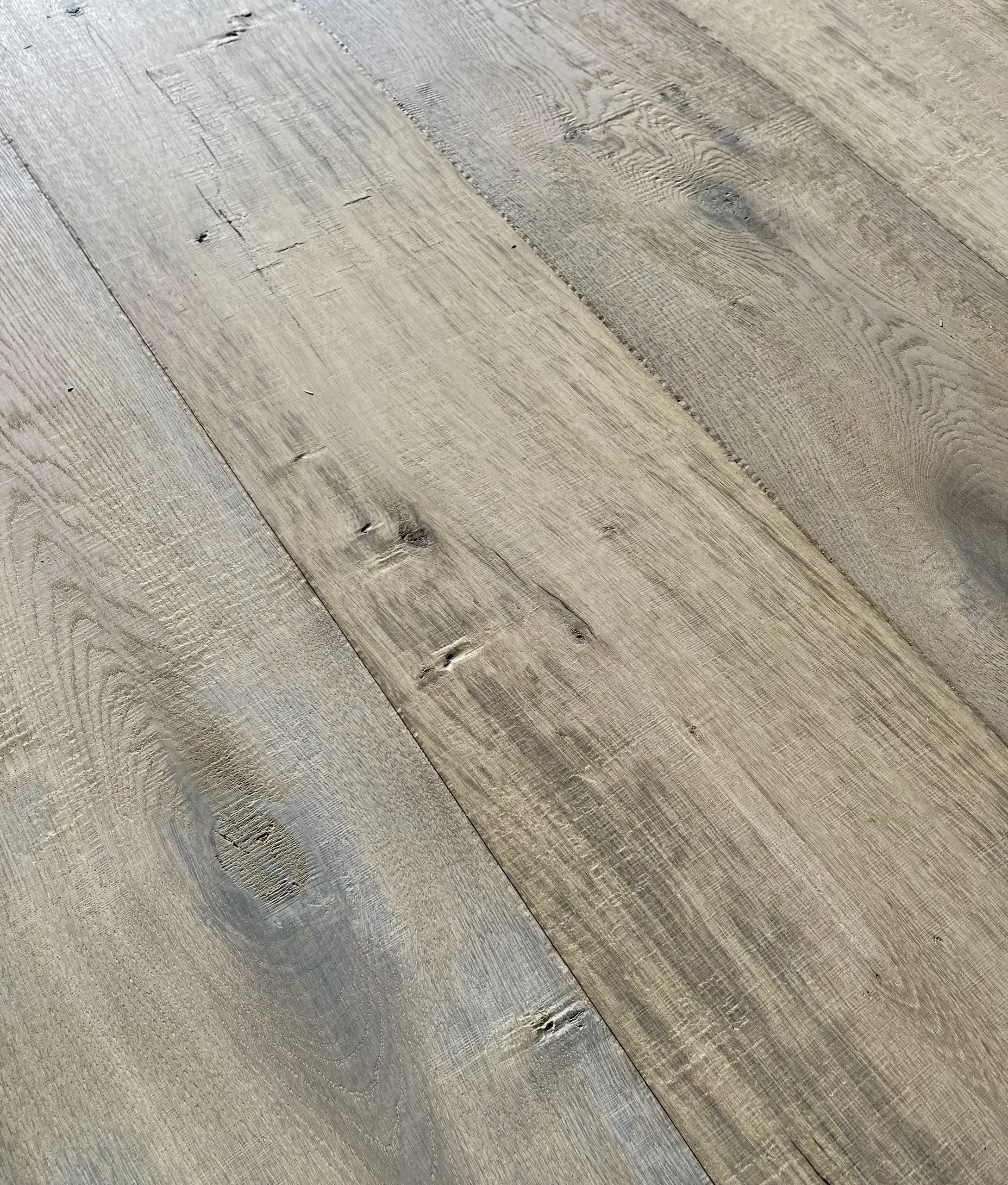 Reclaimed Wood Look Vinyl Plank Hookgate Park Herringbone